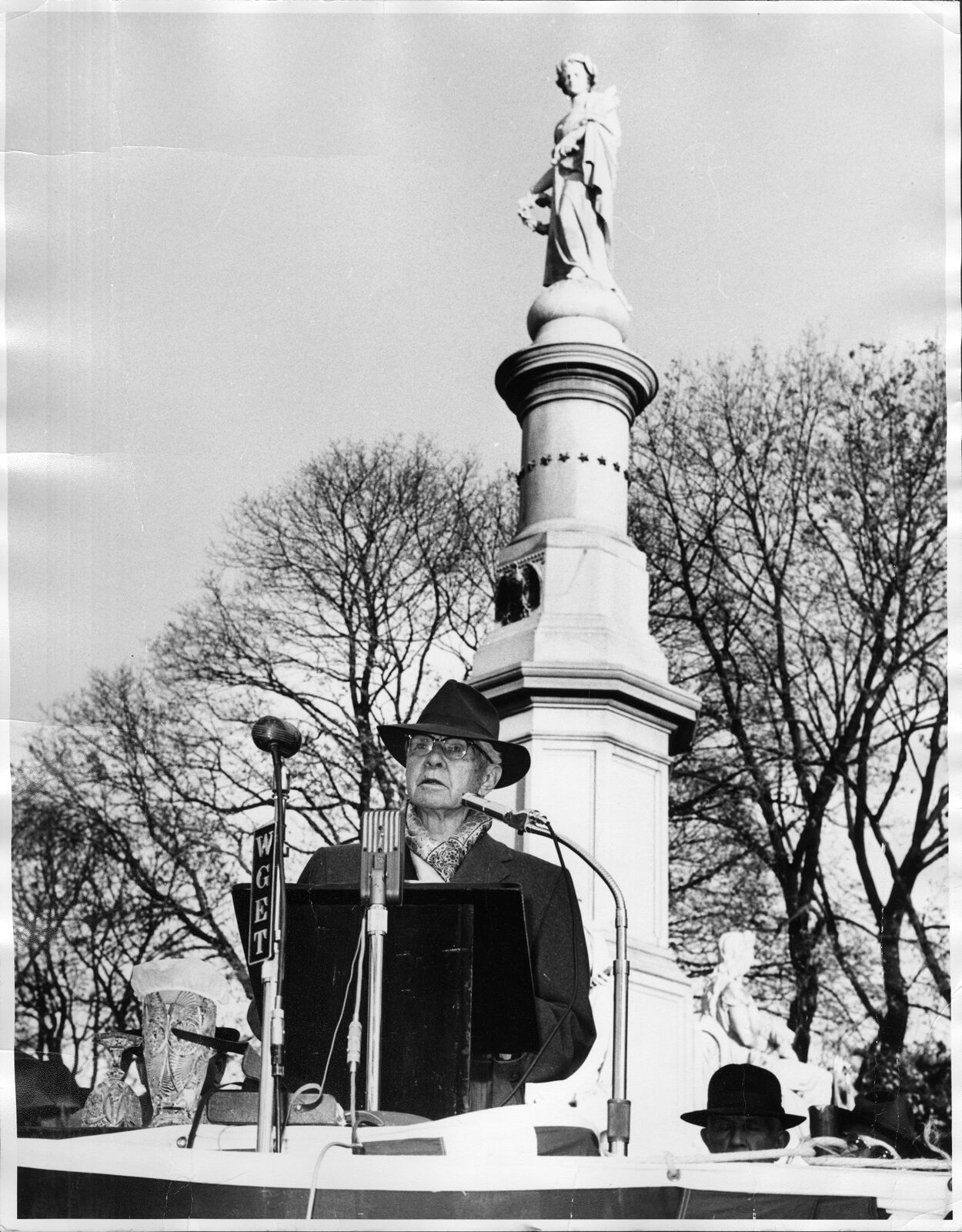 Carl Sandburg address at Gettysburg National Cemetery | Digital ...
