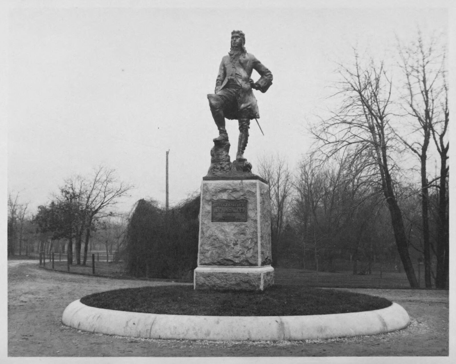 Statue of Robert de La Salle | Digital Collections at the University of ...
